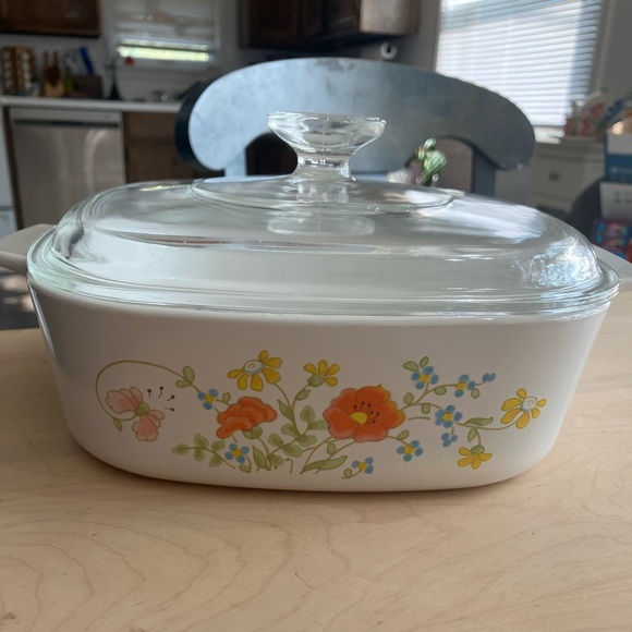 Corningware | Kitchen | Vintage 2 Quart Corningware Wildflower Pattern With Lid | Poshmark